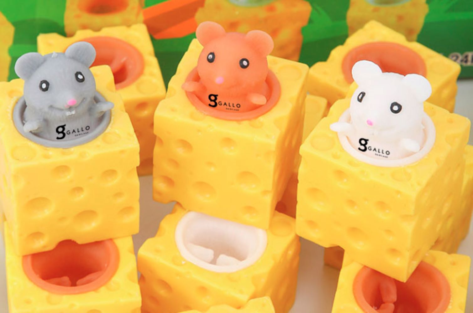 Cheese Mouse Toy – Gallo Dairyland